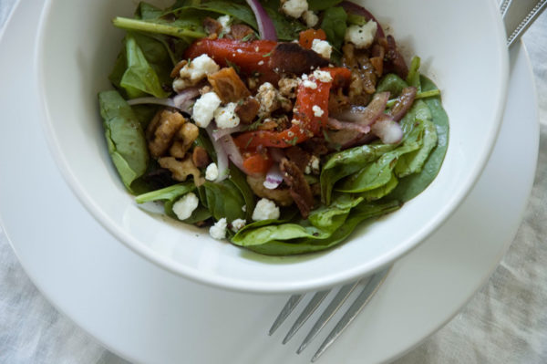 Spinach Salad With Warm Bacon Vinaigrette Knuckle Salad