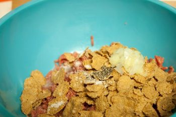 Your Share 1943: Stretching Meat - Knuckle Salad